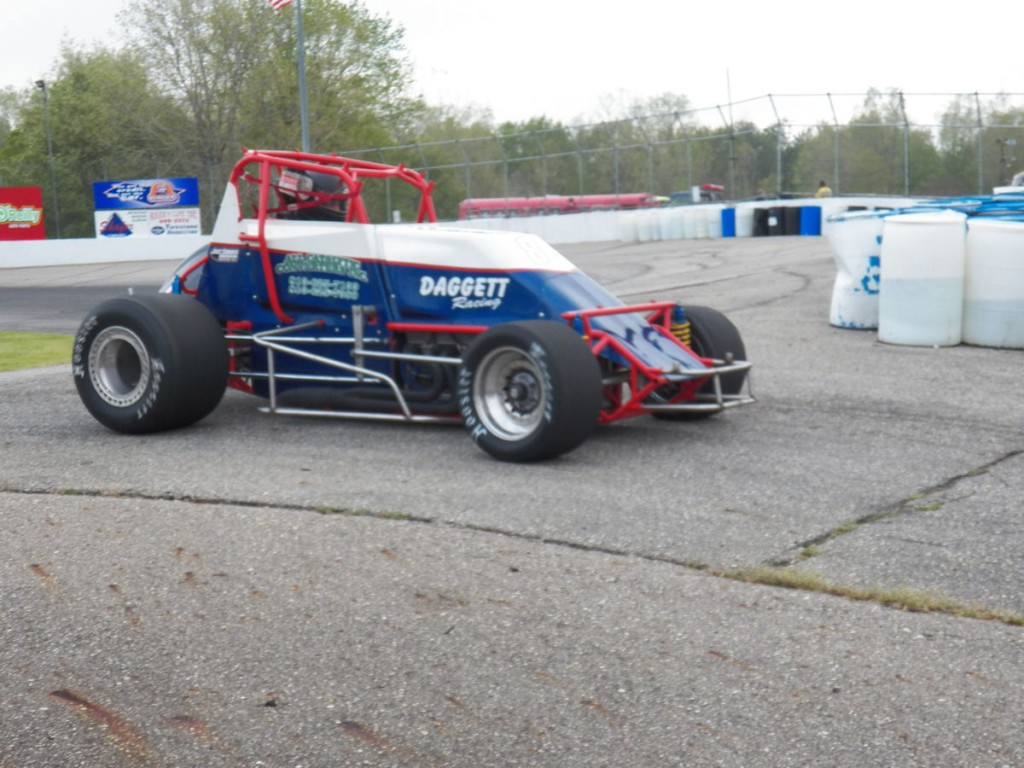 Trevor Berry Takes 1st Ever Sprint Feature at Spartan Speedway ...