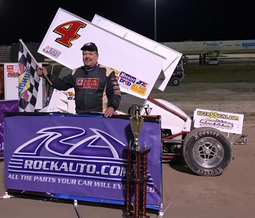 Danny Smith Opens USCS Season With Victory at Hendry County Motorsports ...