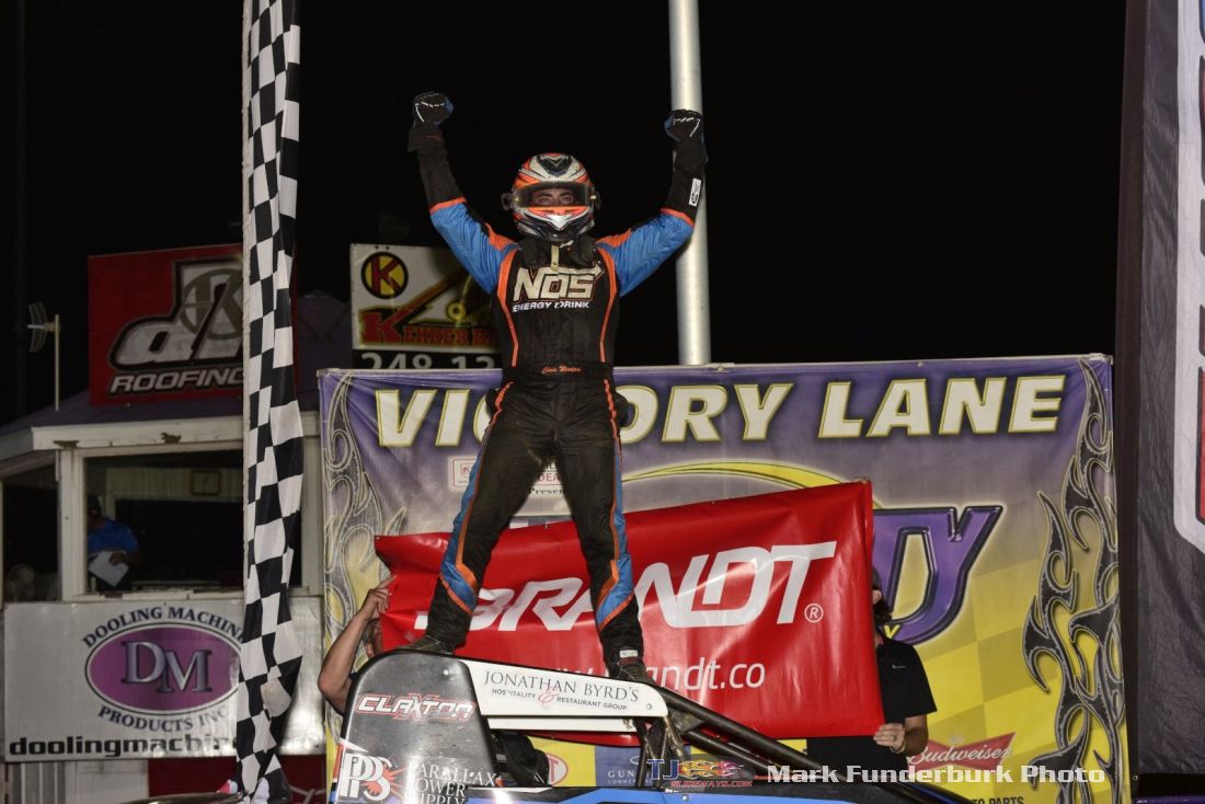Windom and Courtney Win USAC Features at Tri-City – TJSlideways.com