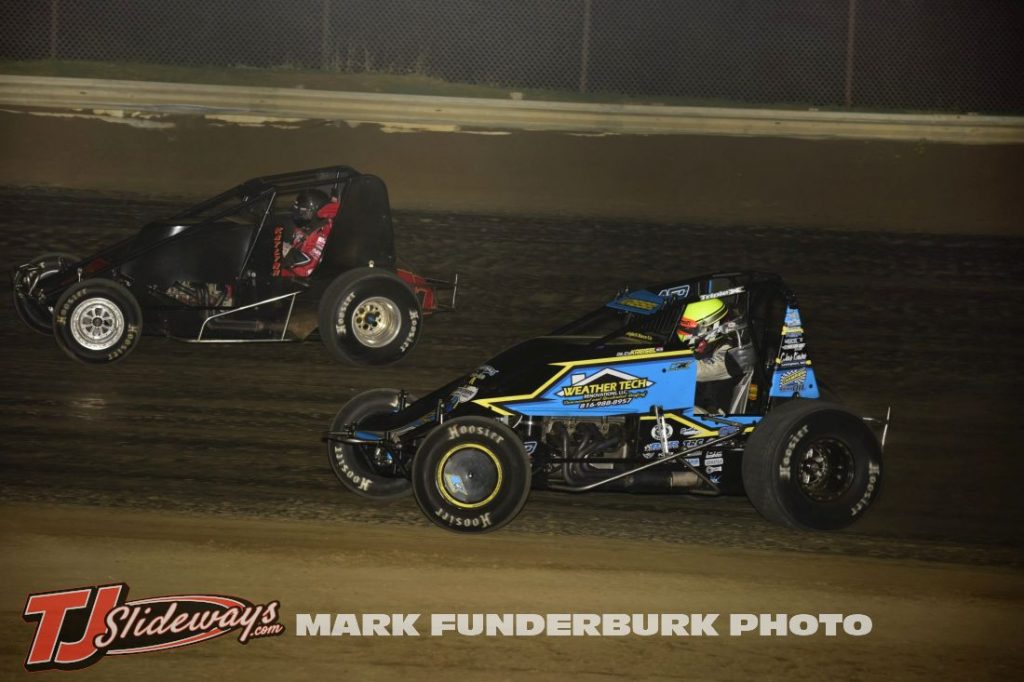 Photo Gallery: POWRi Midgets and WAR Sprint Cars at Charleston Speedway ...