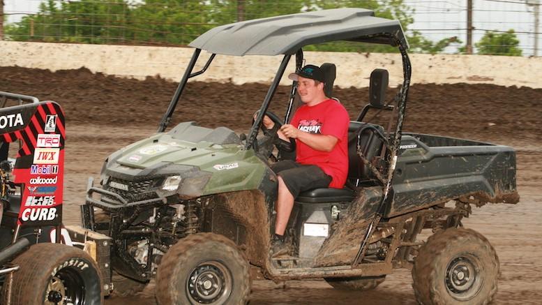 BACON AMONG USAC DRIVING STARS WHO’VE PROMOTED USAC RACES – TJSlideways.com