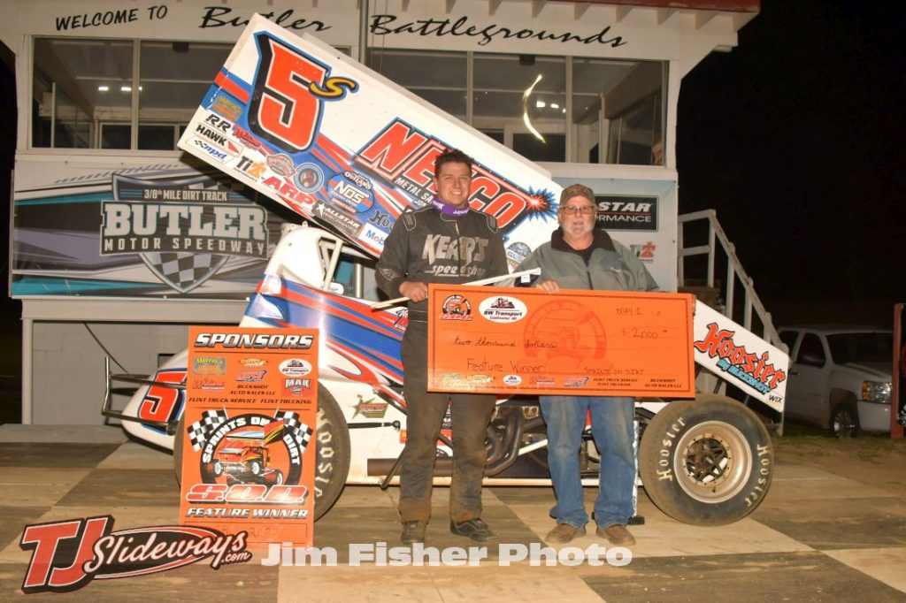Photo Gallery: Sprints on Dirt at Butler Motor Speedway – TJSlideways.com