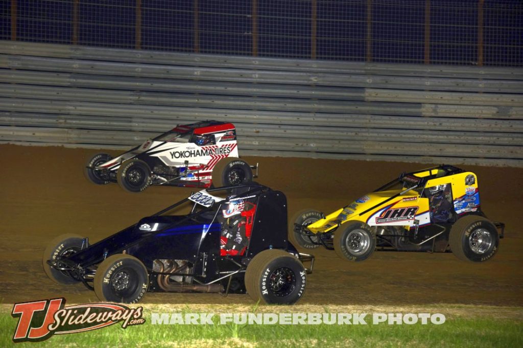 Photo Gallery: World of Outlaws and POWRi WAR Friday at I-70 ...