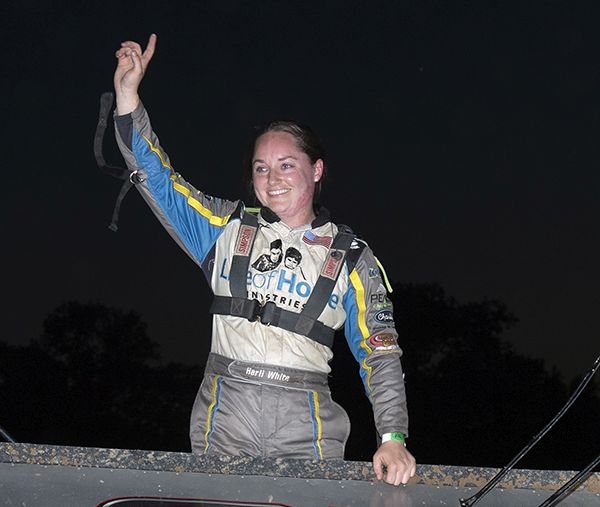 Harli White picks up 4k at Limaland – TJSlideways.com