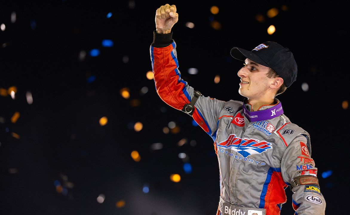 Buddy Kofoid Outduels Teammate for Victory in World of Outlaws ...
