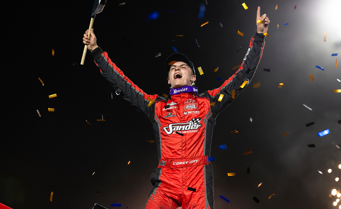Corey Day Cruises to Gold Cup Win for First World of Outlaws Victory – TJSlideways.com