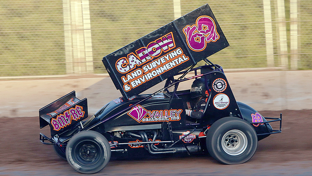 TJ Smith wins Plymouth Dirt Track – TJSlideways.com
