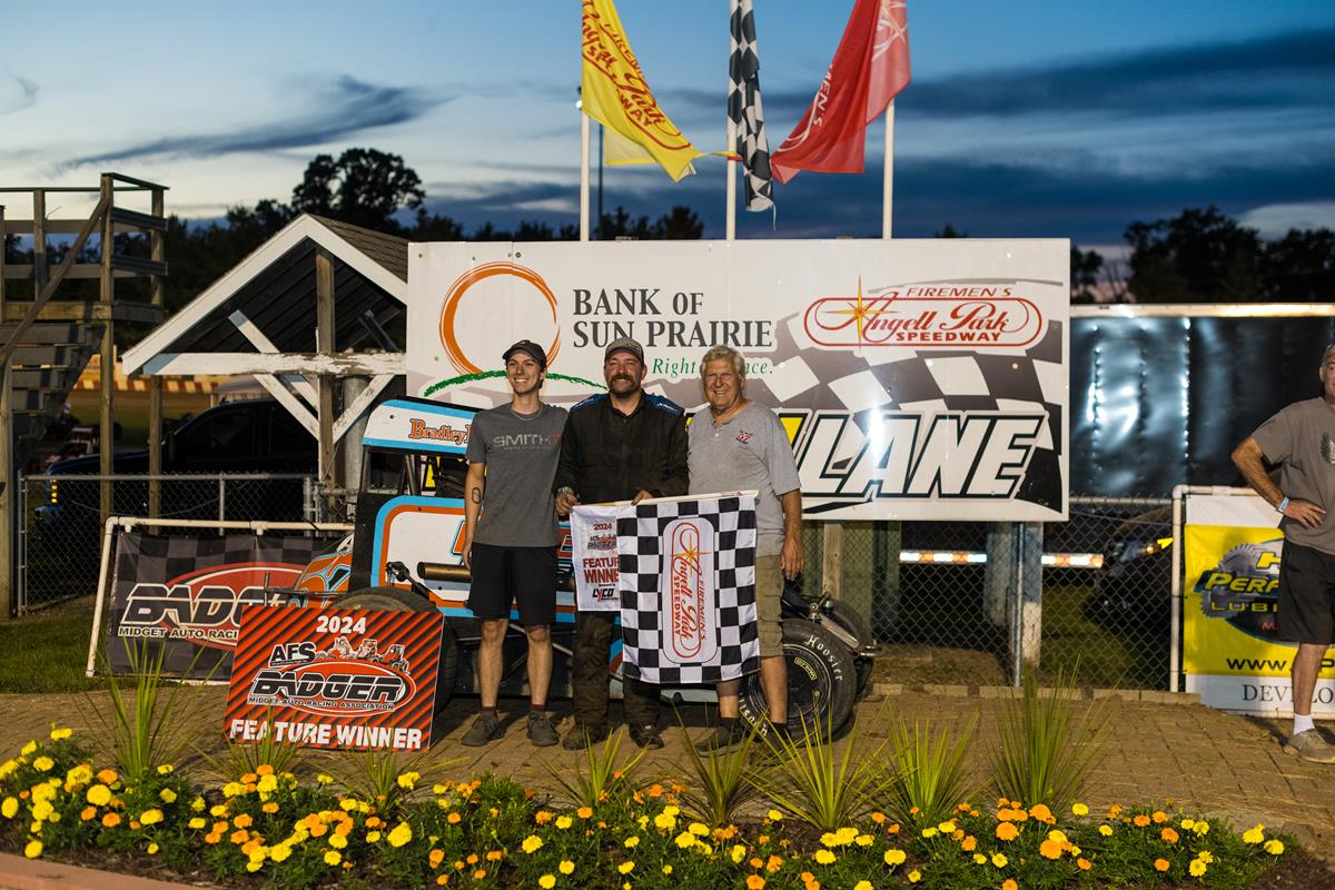 Daniel Robinson Scores a Popular Badger Midget Win at Angell Park ...