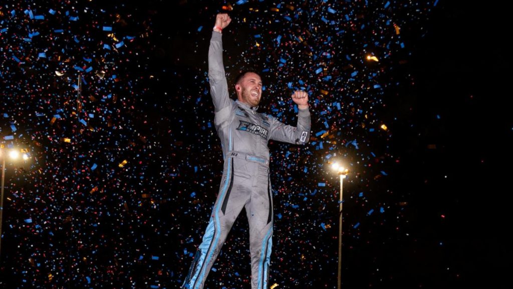 HERE’S CARSON! TIMELY BOOST & LATE RACE HEROICS ﻿NET MACEDO TULARE USAC ...