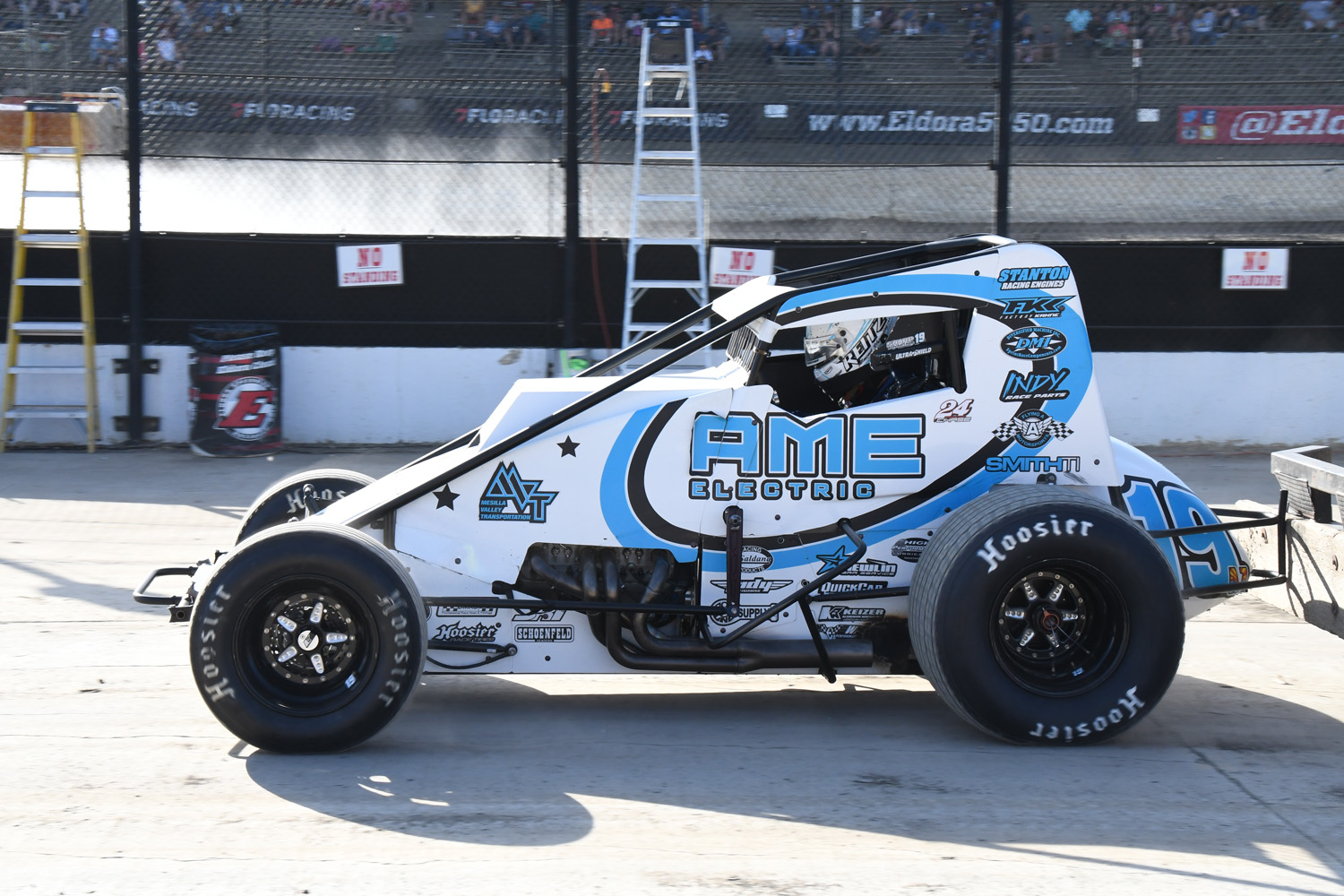 Mitchell Moles conquers Kokomo sprint car main – TJSlideways.com