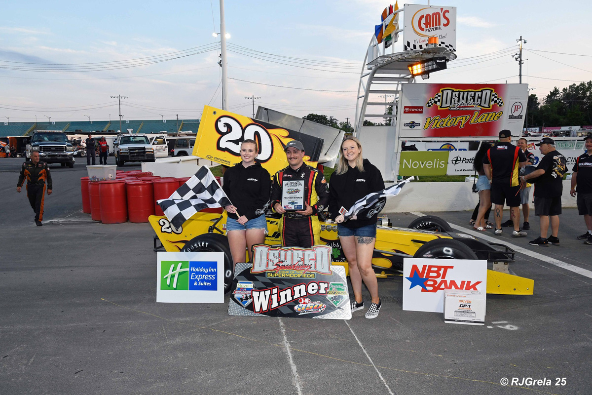 Kyle Perry Pockets $2,000 with Fourth Career 350 Supermodified Victory ...