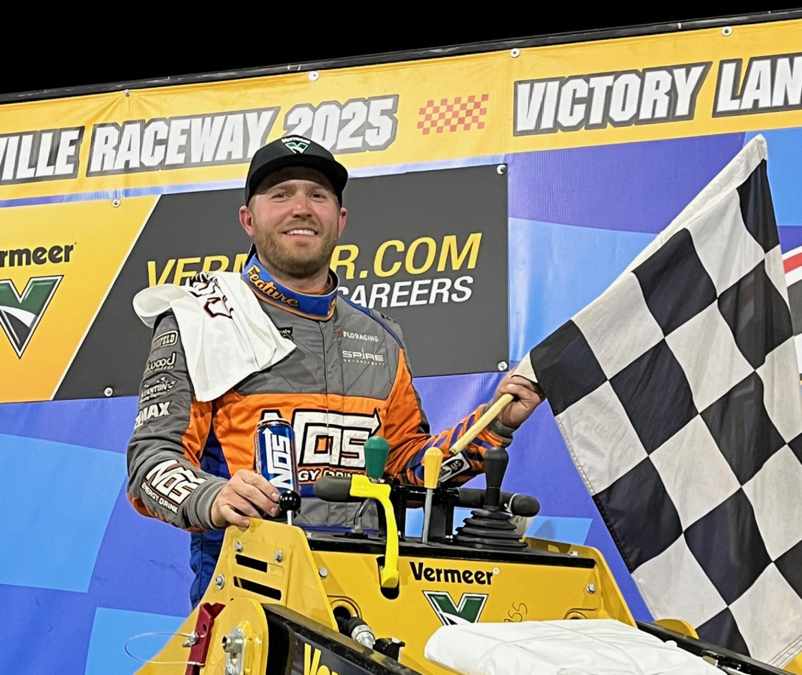 Tyler Courtney Holds Off Day by .037 of a Second at Knoxville ...