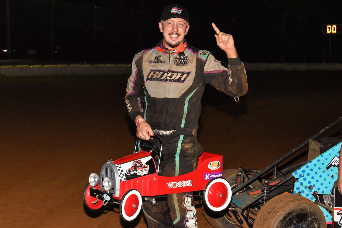 Kyle Jones Takes Emotional First Career National Midget Win at Linda’s ...