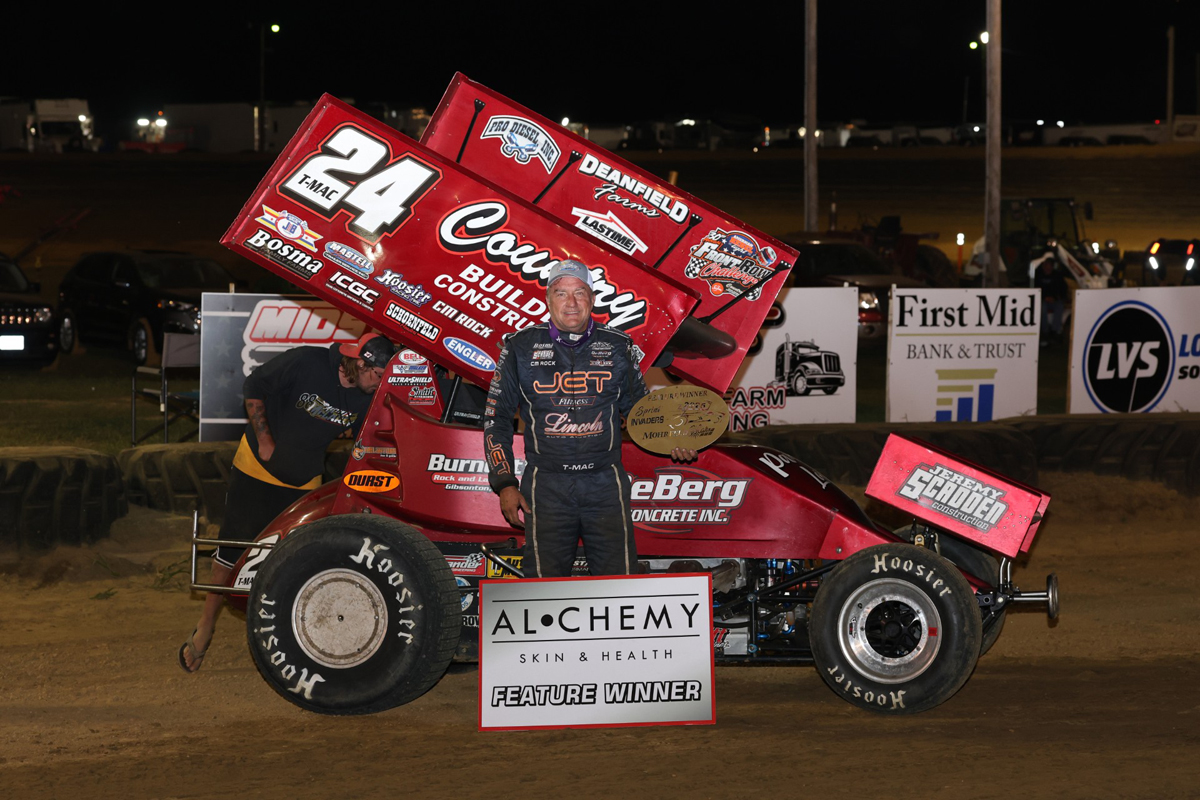 Terry McCarl Tames Spoon River High Banks with Mohrfeld Solar Sprint ...
